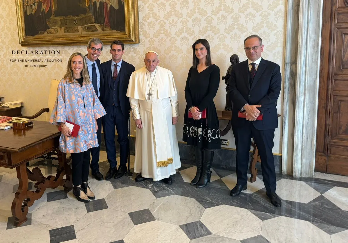 Diplomazia pontificia, la lotta alla maternità surrogata, Gallagher a ...
